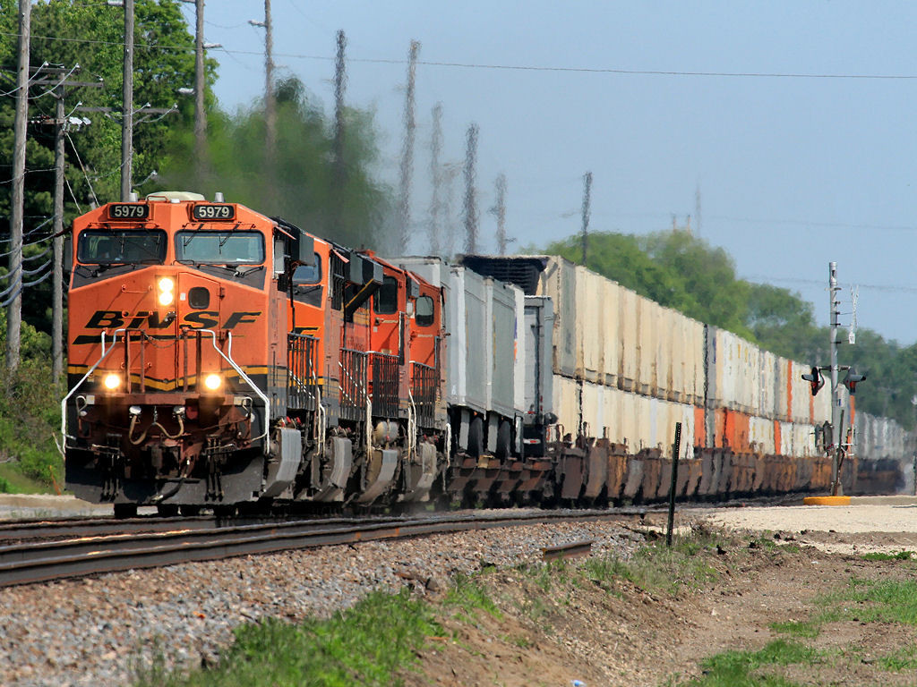 BNSF 5979